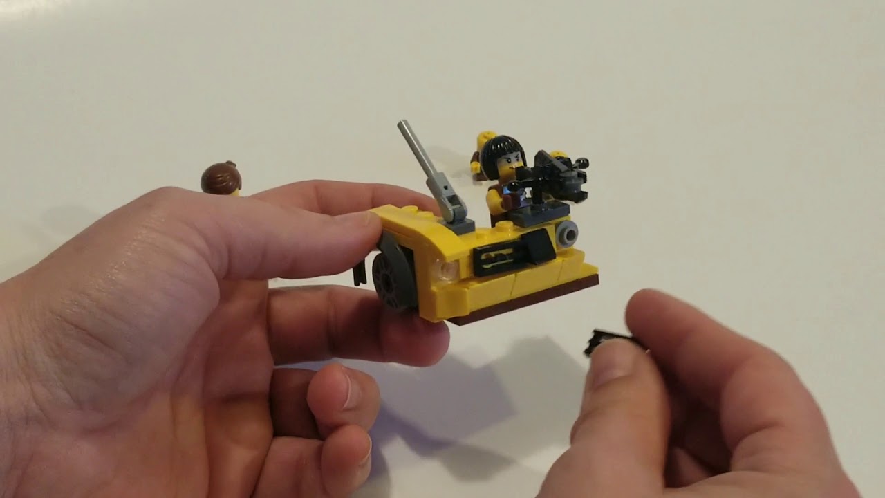 Lego set build and review... Sewer Babies from The Lego Movie Part 2 ...