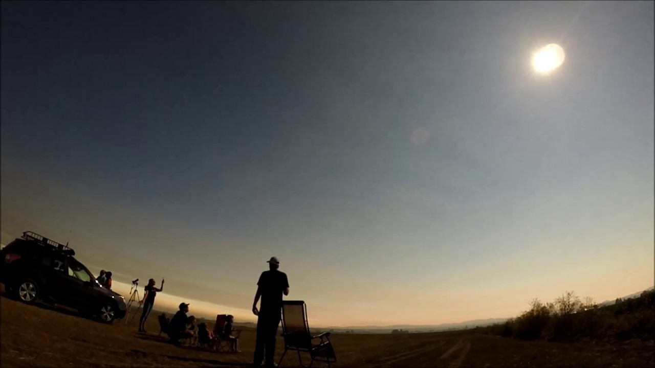 Solar Eclipse 2017 Full Totality in Madras Oregon - Great American Eclipse - YouTube