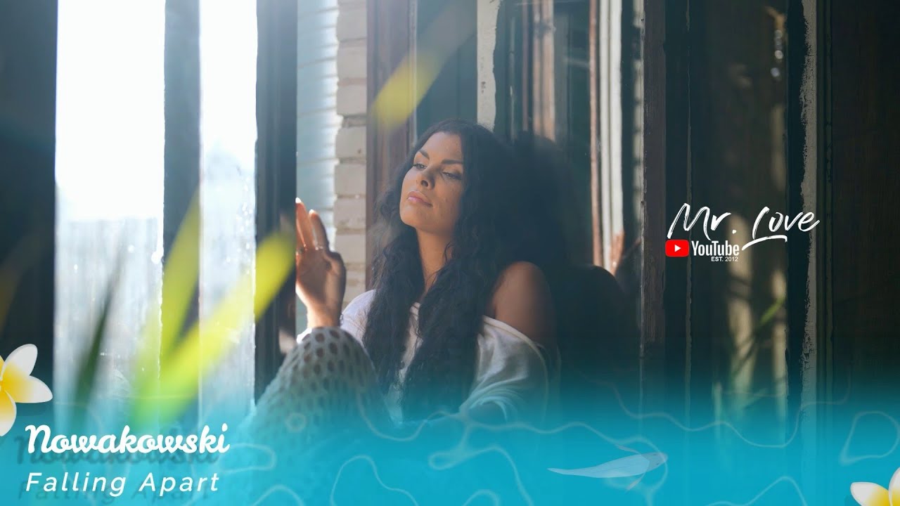 Nowakowski - Falling Apart - YouTube