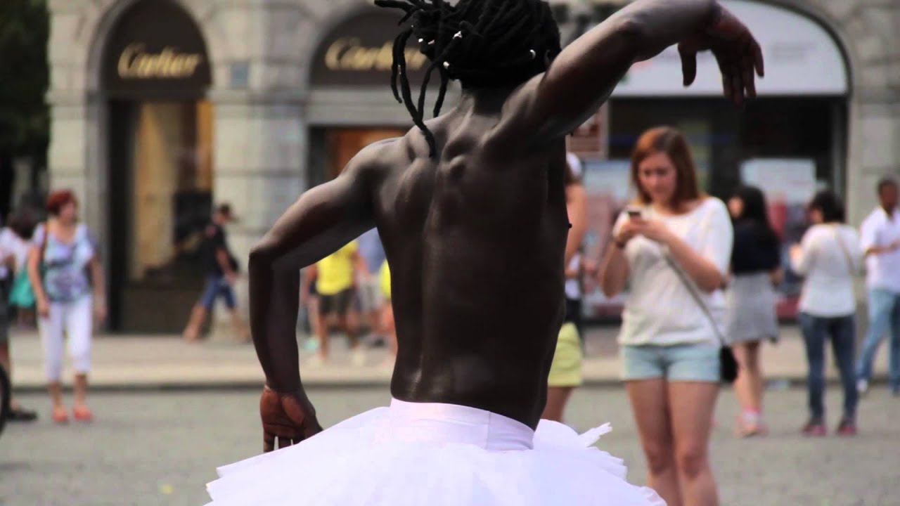 Kaolack street dancer - Alors on danse (Stromae Remix) @ Prague - YouTube