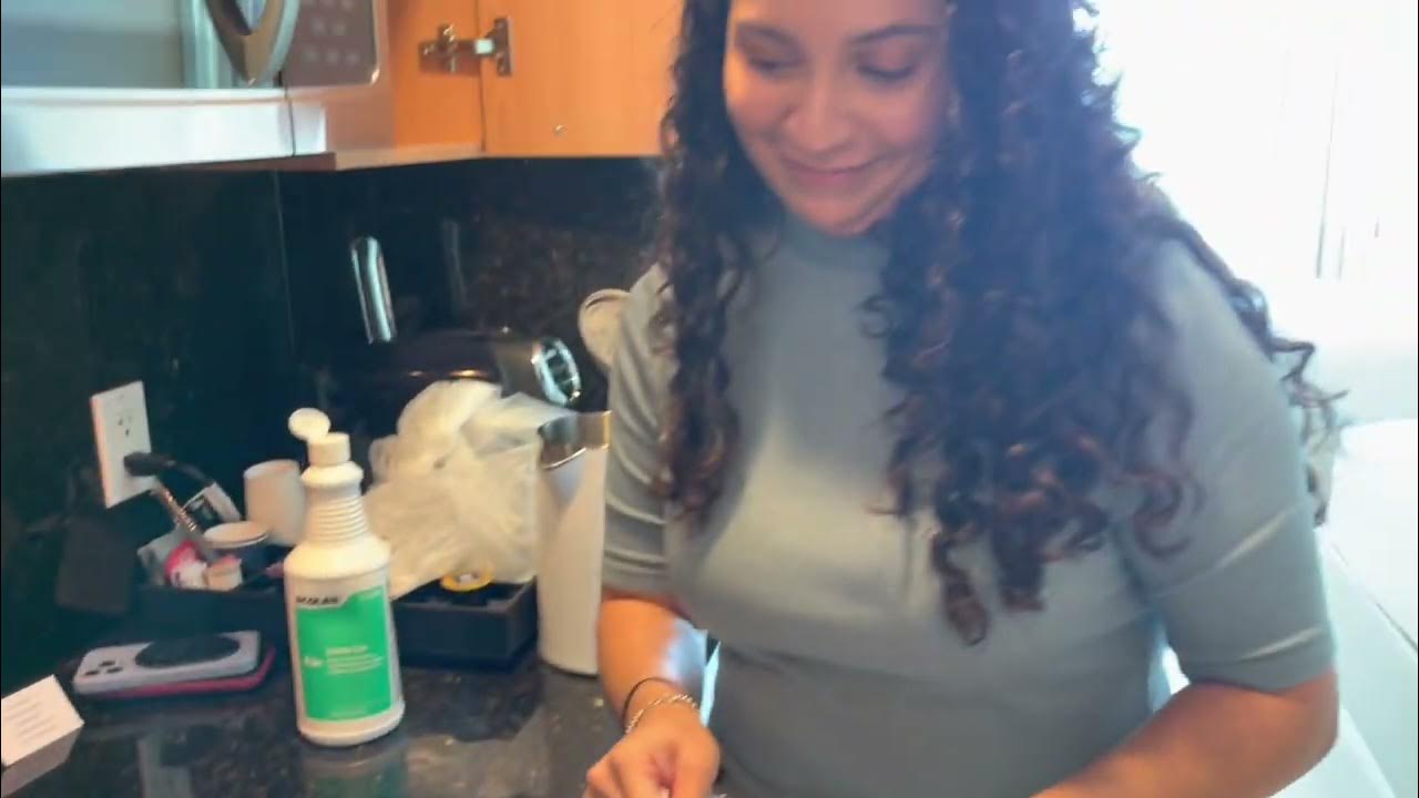 Housekeeping: The Many Uses of Lemon-Eze! - YouTube