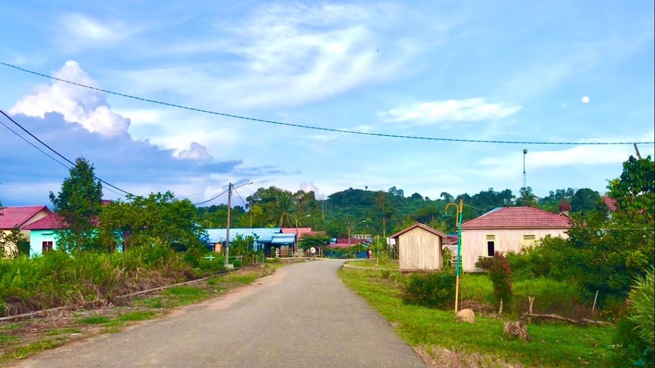 Suasana Kampung Birang Sore Hari Terasa Indah Sejuk Dan Damai | Kec ...