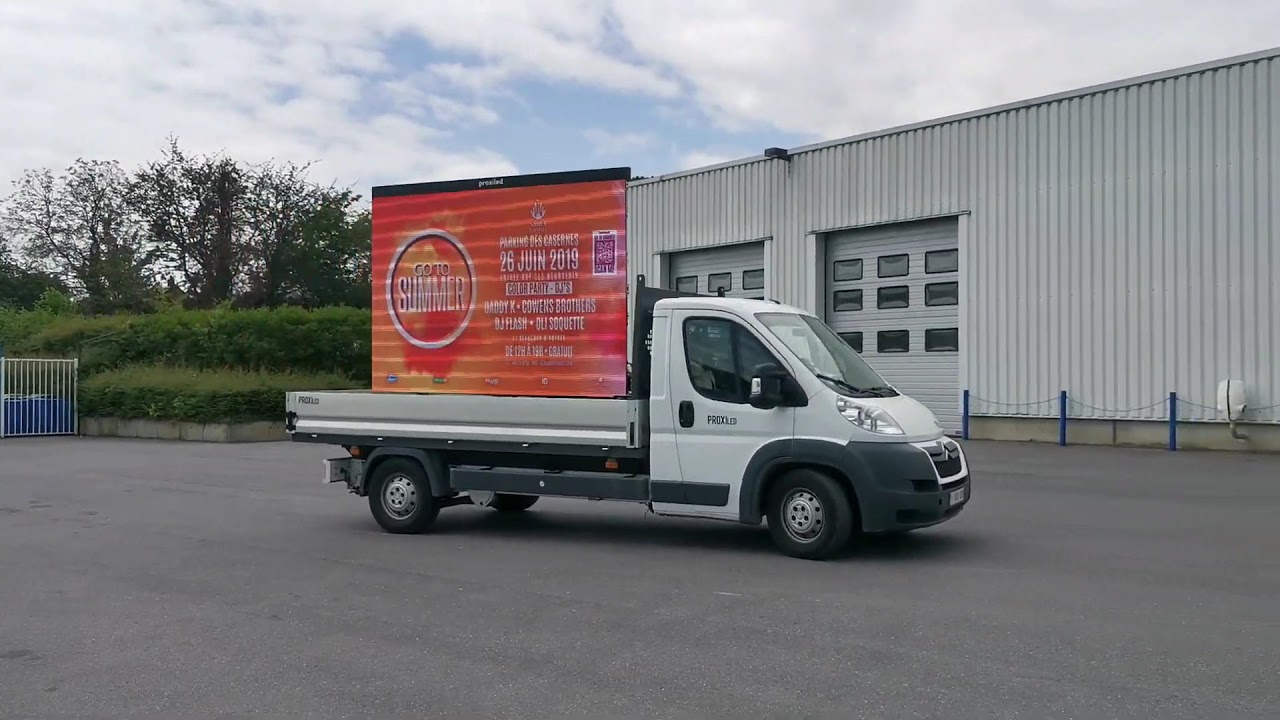 Ecran géant LED mobile sur camionnette avec générateur - YouTube