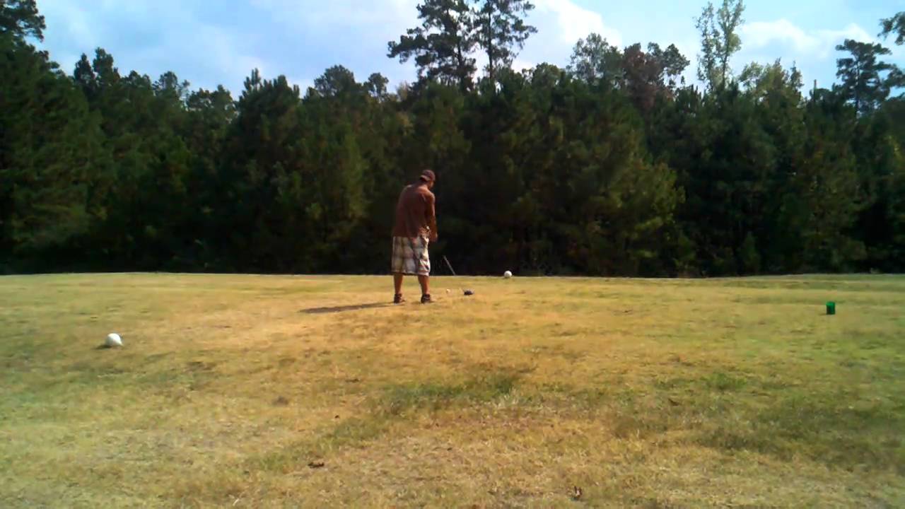 Russel doing happy gilmore - YouTube