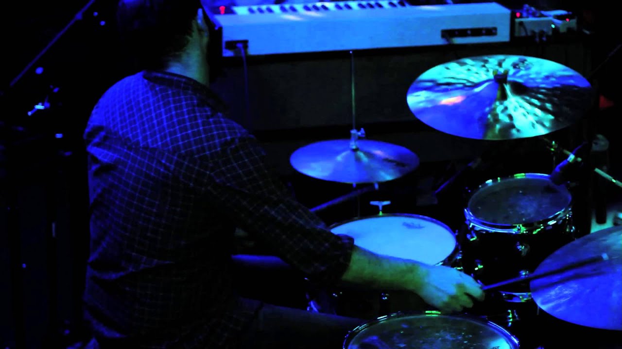 Tarik Abouzied w/McTuff - Drum Solo in 5 - YouTube
