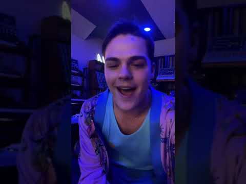 AJ Mitchell - Stop (Live by MTV)