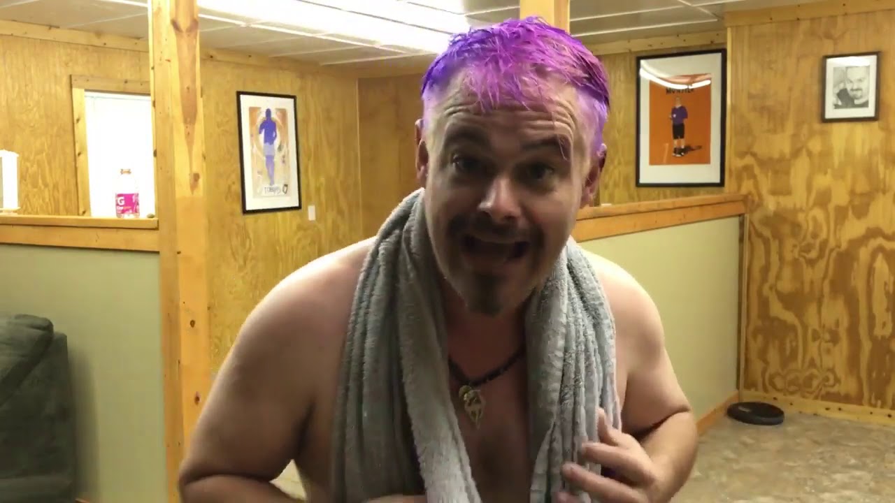 MY EMBARRASSING BODY - YouTube