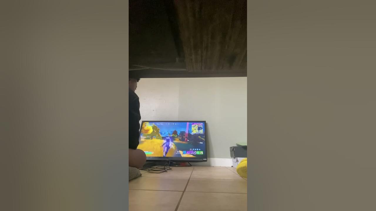 Jamarion and Cj playing duos Big W - YouTube