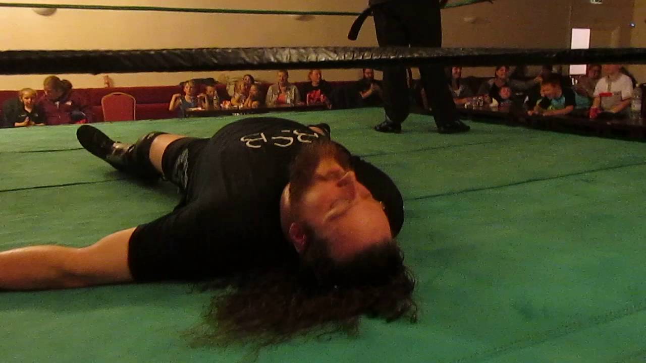 Jason Prime vs Assassin Part Fifteen - MPW @ Central Bar, Ashington ...