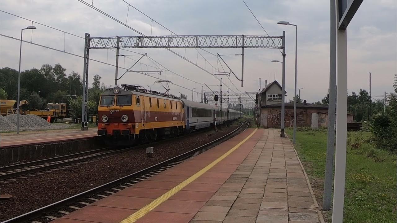 EP09-046 z IC Piast na stacji Gliwice Łabędy - YouTube