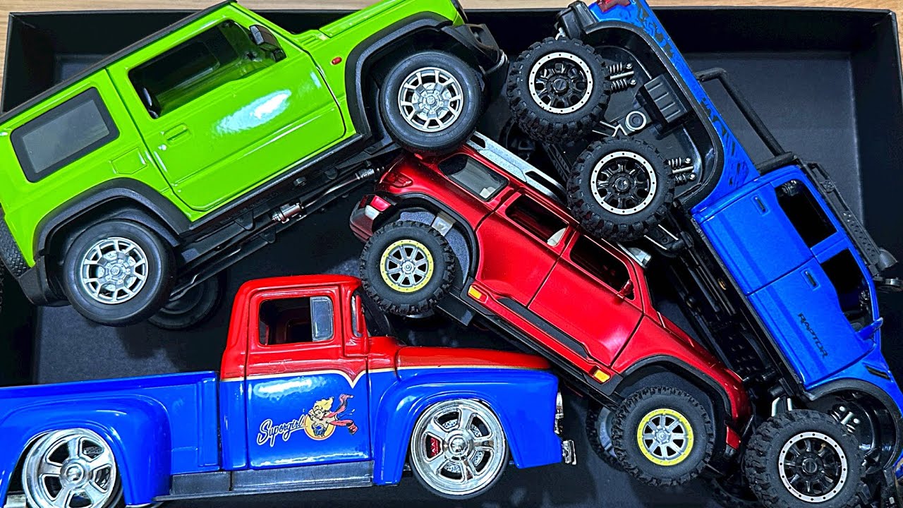 Bigger Diecast Model Cars From The Black Box - YouTube