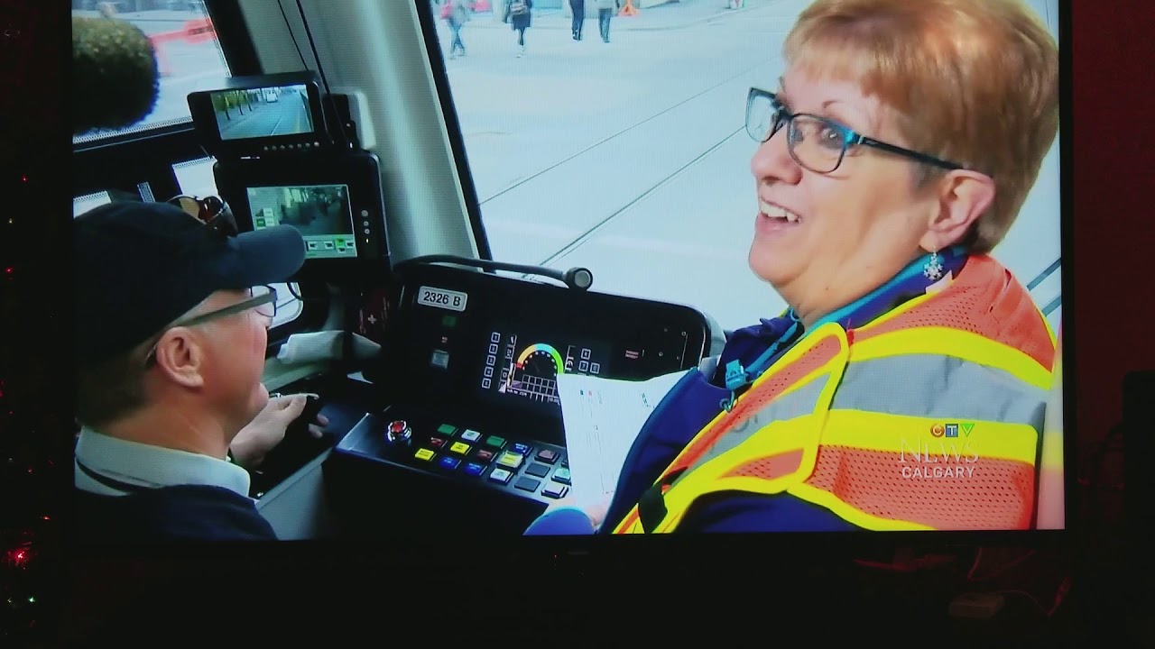 Holly McConnell on CTV - YouTube
