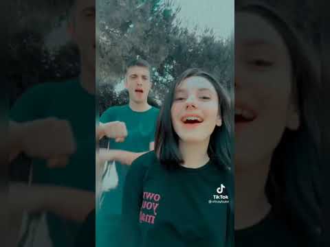 Elis aybüke tik tok videoları.