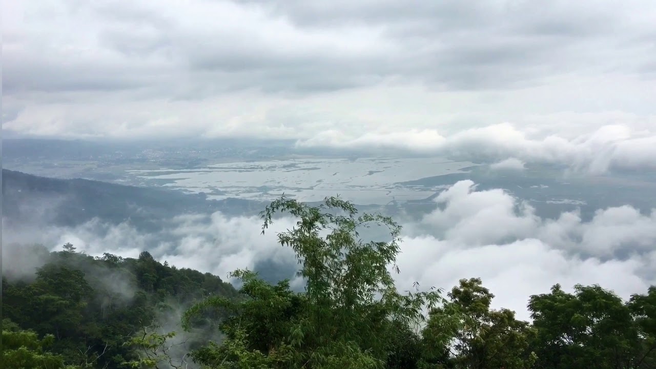 Samudra awan di puncak gunung Gajah mungkur kab. Semarang - YouTube