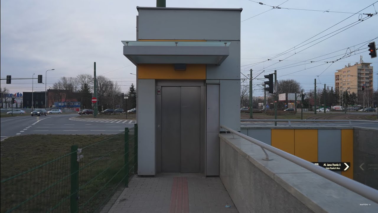 Poland, Kraków, Rondo Czyżyński Tram Stop, OTIS elevator - YouTube