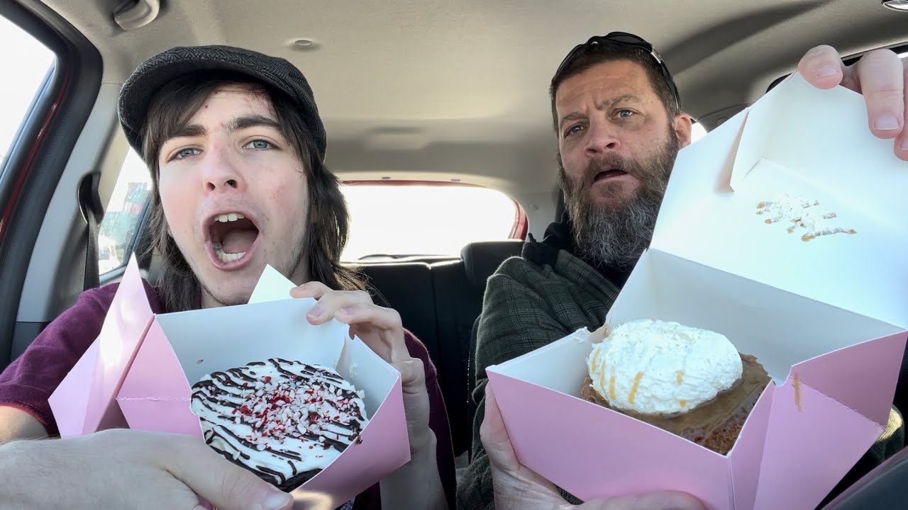 Is The Jimmy Fallon x Crumbl Cookie “Holiday Seasoning” Candy Cane ...