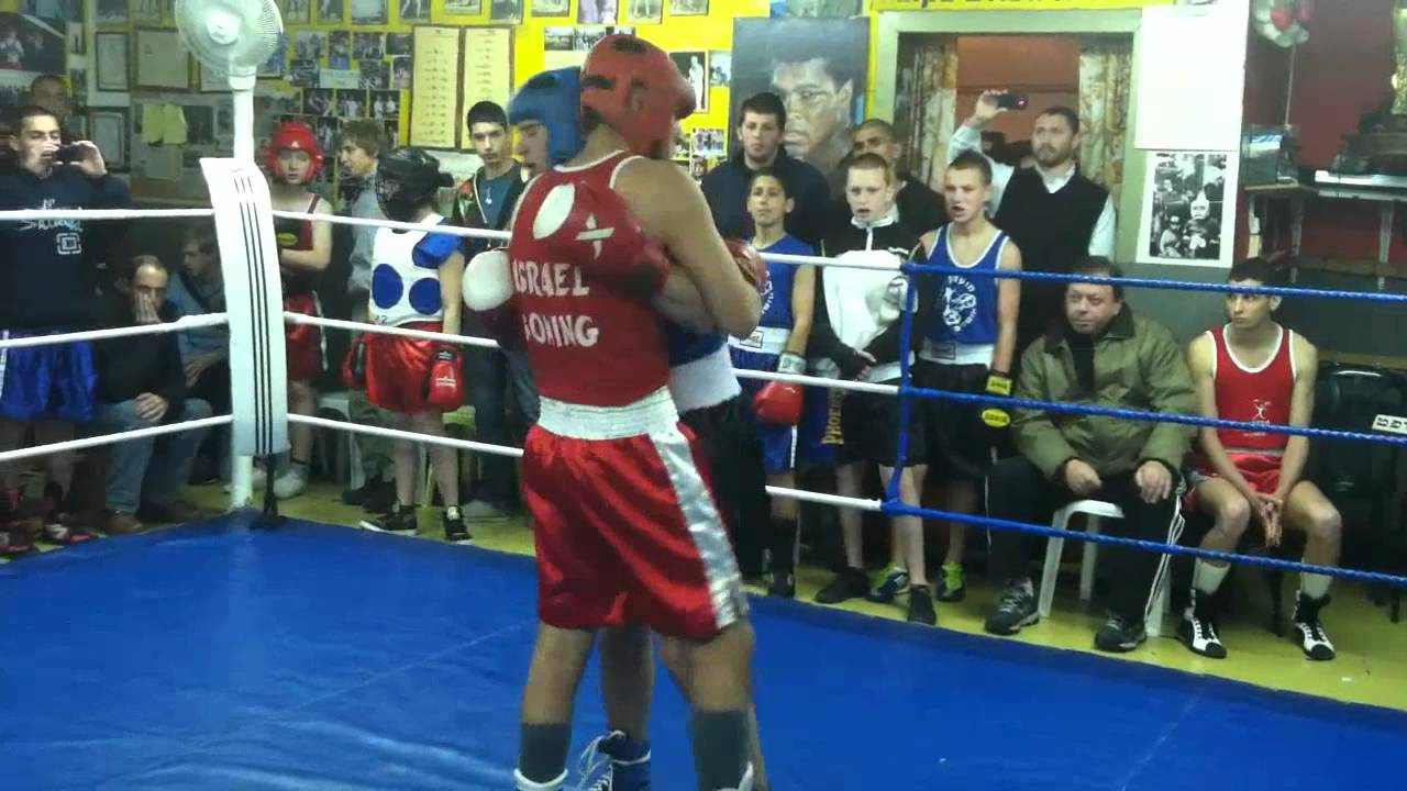 Sparring At The jerusalem Boxing Club - YouTube