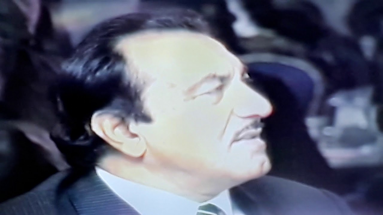 Actor Mustafa Qureshi&Jamil Fakhri at Pakeezah Restaurant - YouTube