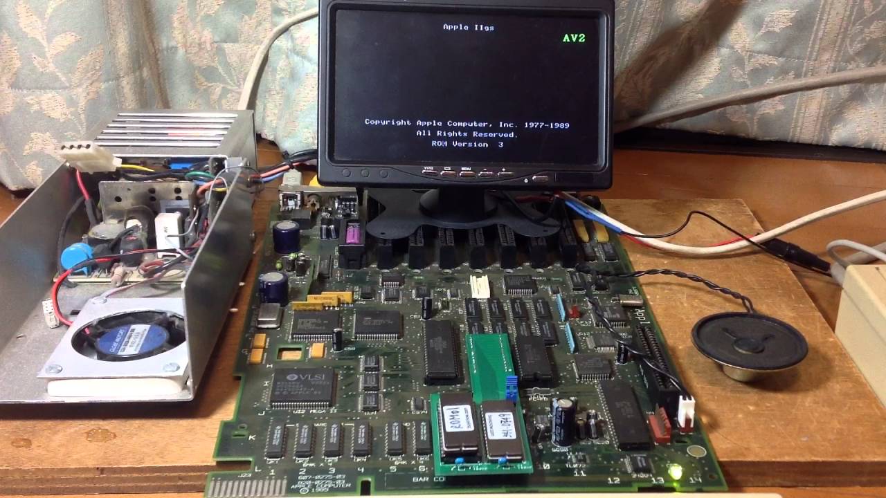 California Demo on Apple IIGS ROM 3 - YouTube