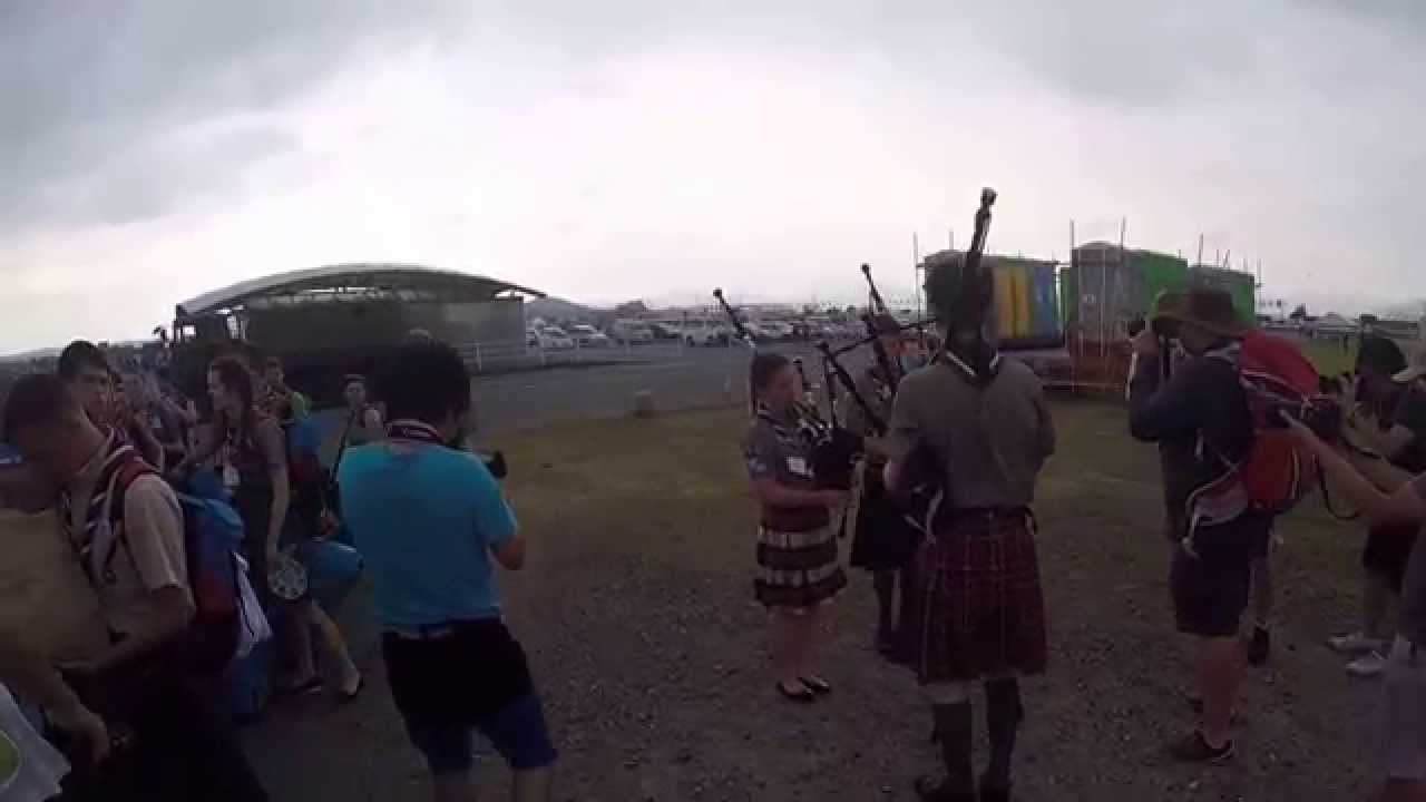 Scottish Scouts Arriving at the 2015 WSJ - YouTube