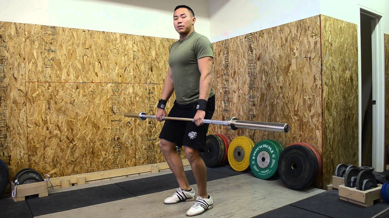 Clean pull with pause at mid hang - YouTube