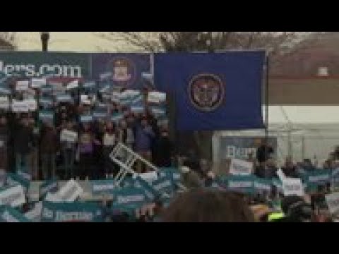 Sanders stokes Utah crowd ahead of Super Tuesday - YouTube