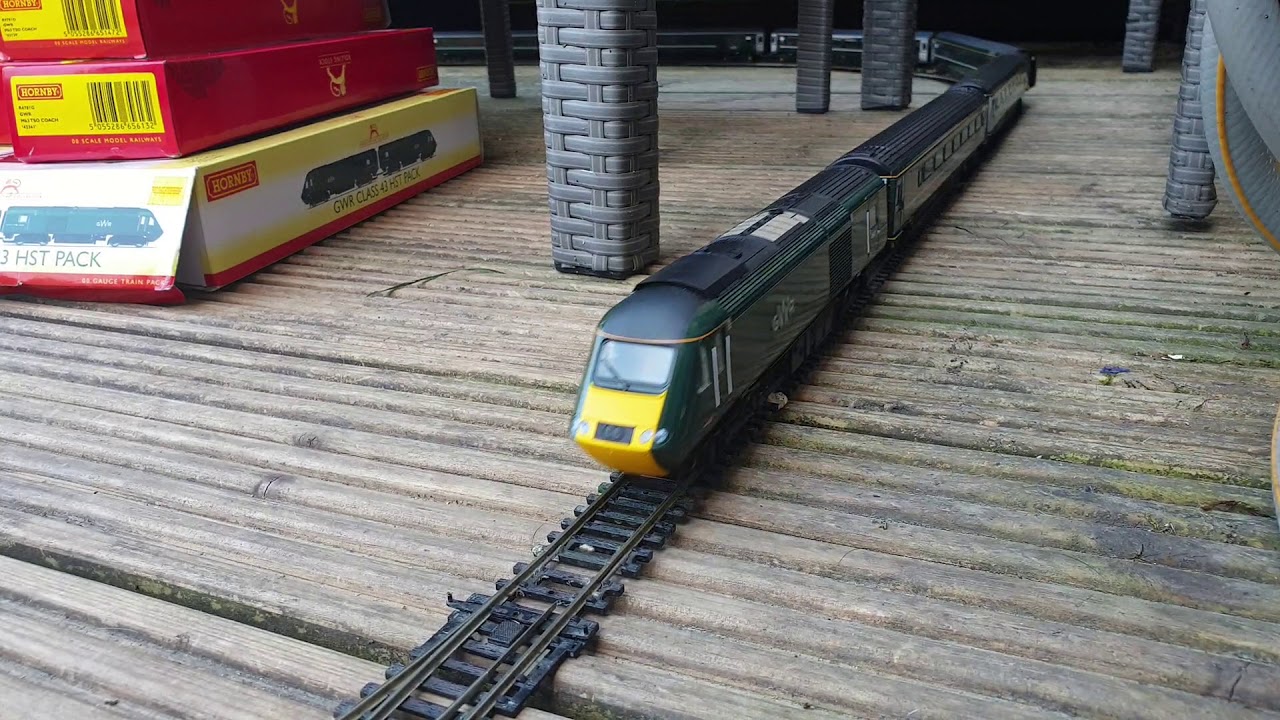 Hornby GWR HST 8 coach set - YouTube