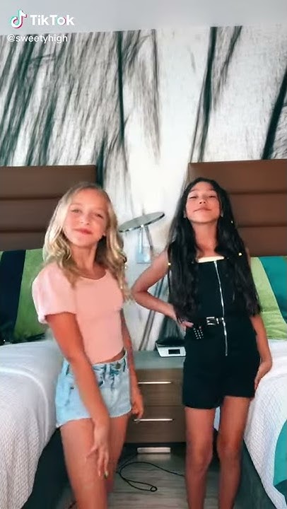 Lilliana Ketchman Tik Tok With Txunamy 💕 Youtube