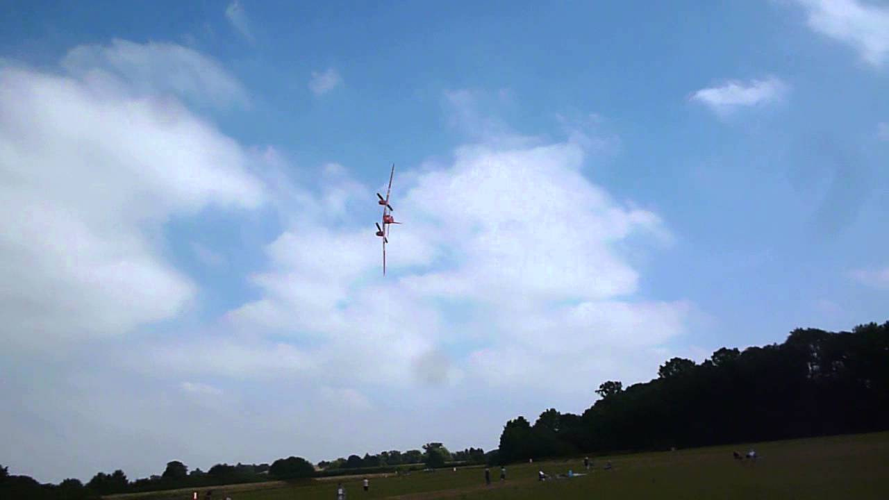Monique Lyon's rubber powered DH 88 Comet at Old Warden - YouTube