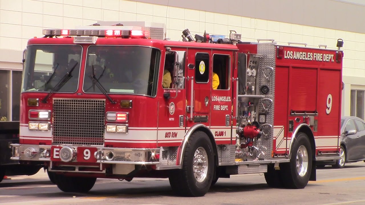 LAFD Engine 9 Responding - YouTube