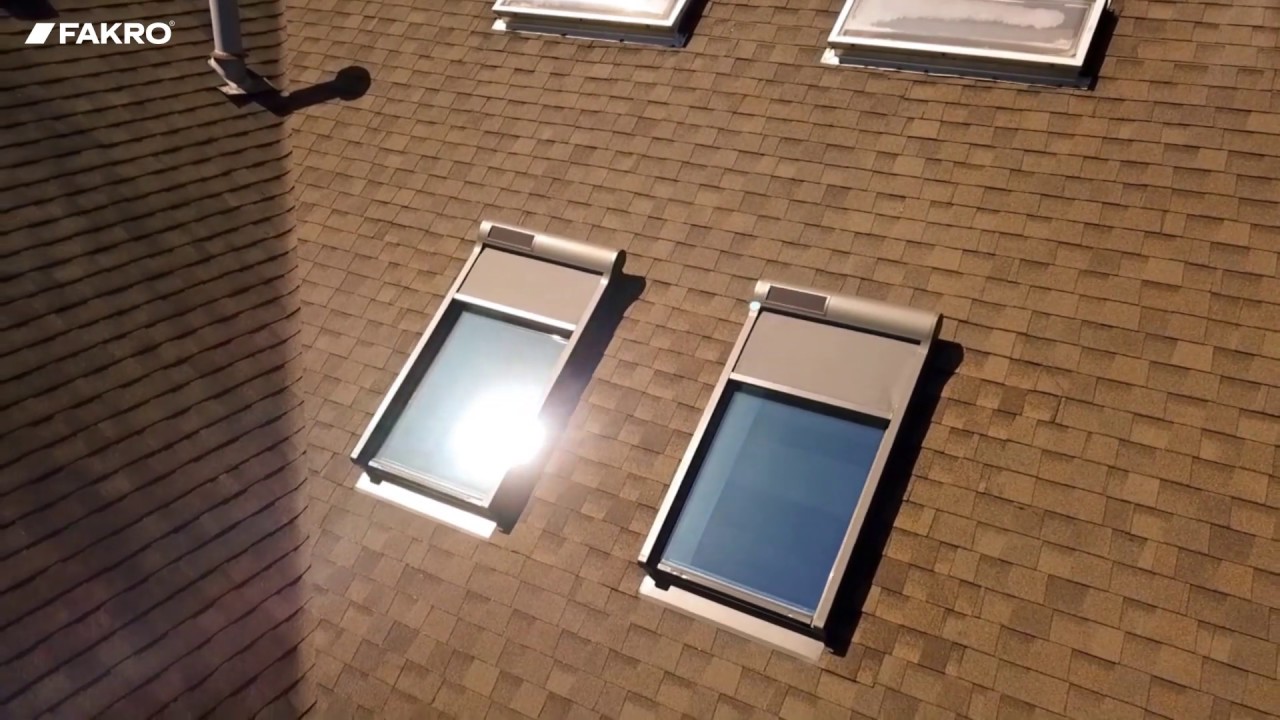 FAKRO Solar awning blinds - YouTube