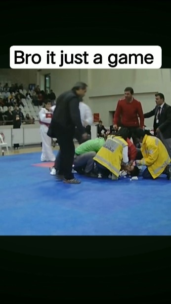 Bro it just a game 🥺 #tkdknockout #taekwondo #fighter #viral #nockout ...