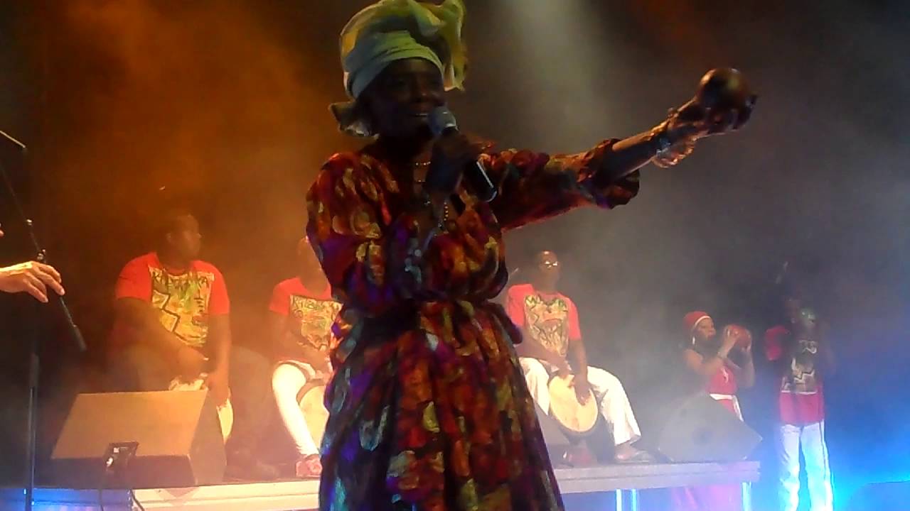 Man Cécé, fanm tanbou toujou doubout pou GWO KA ! - YouTube