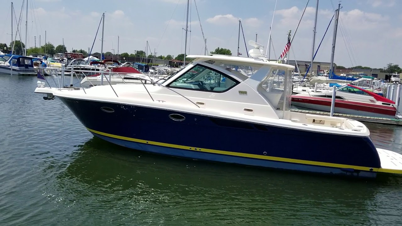 2011 Tiara 3100 Open - YouTube