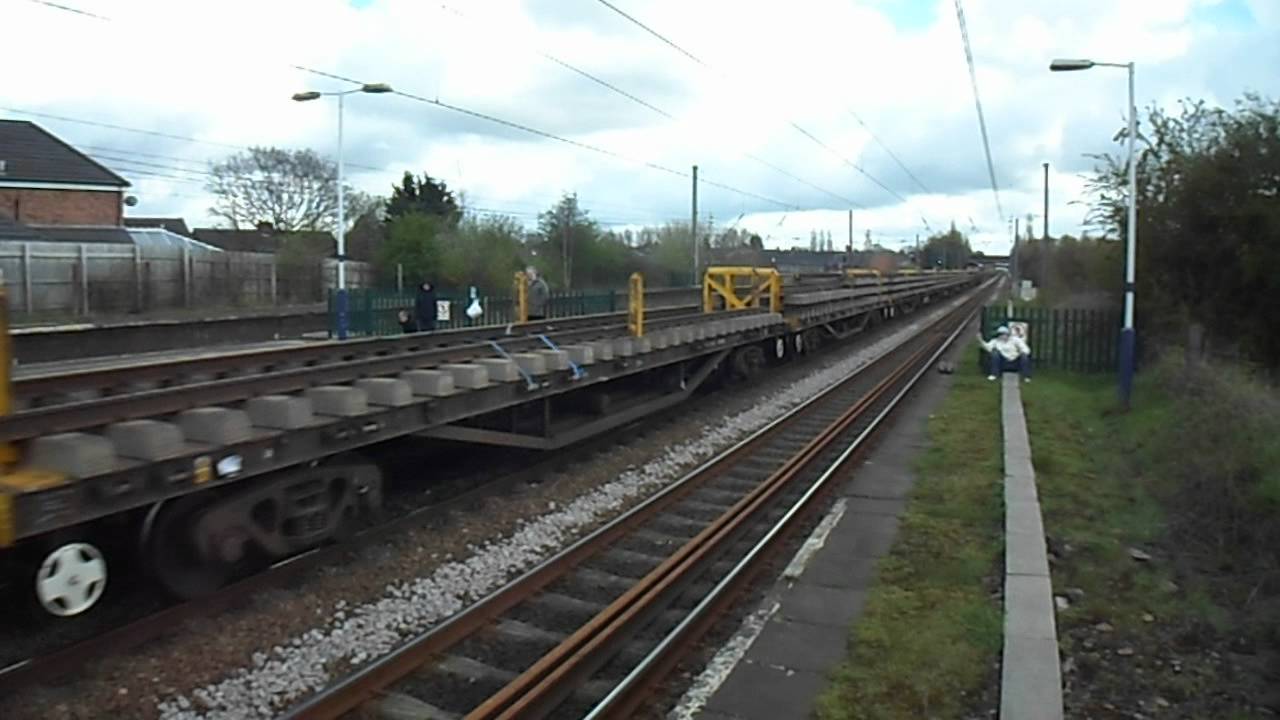 EWS 66103 Freight Locomotive "DB Schenker Rail (UK)" class 66 passing ...