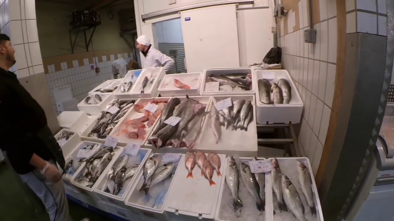 Billingsgate Fish Market - YouTube