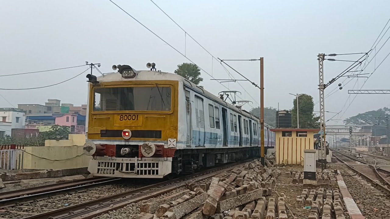 Unique two coach emu 😱 TWL plus Jessop combo 80001 + 60060 slowly ...