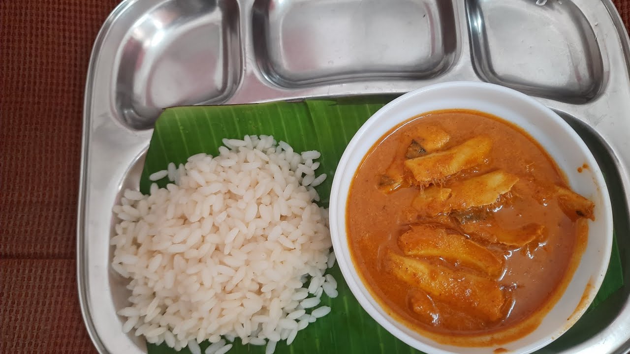 Tulunadu style Silver Fish with Coconut milk masala gravy - YouTube