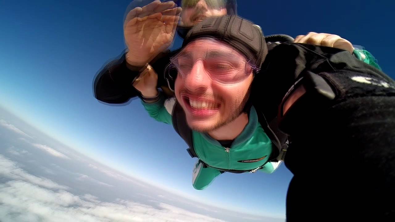Skydive Pullout Gießen: Asser - YouTube