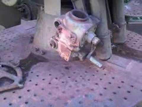 Soviet 85 mm model 1939 AA gun - YouTube
