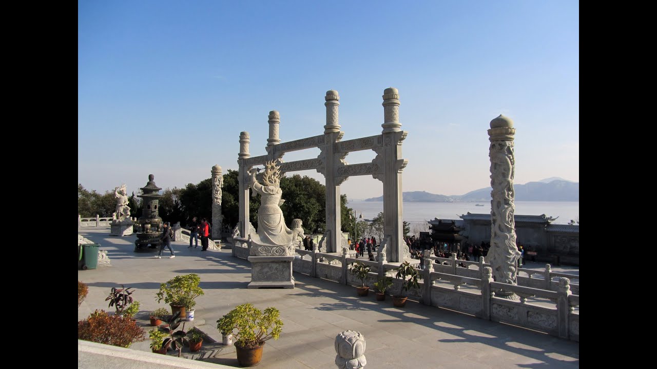 Mount Putuo 普陀山 - YouTube
