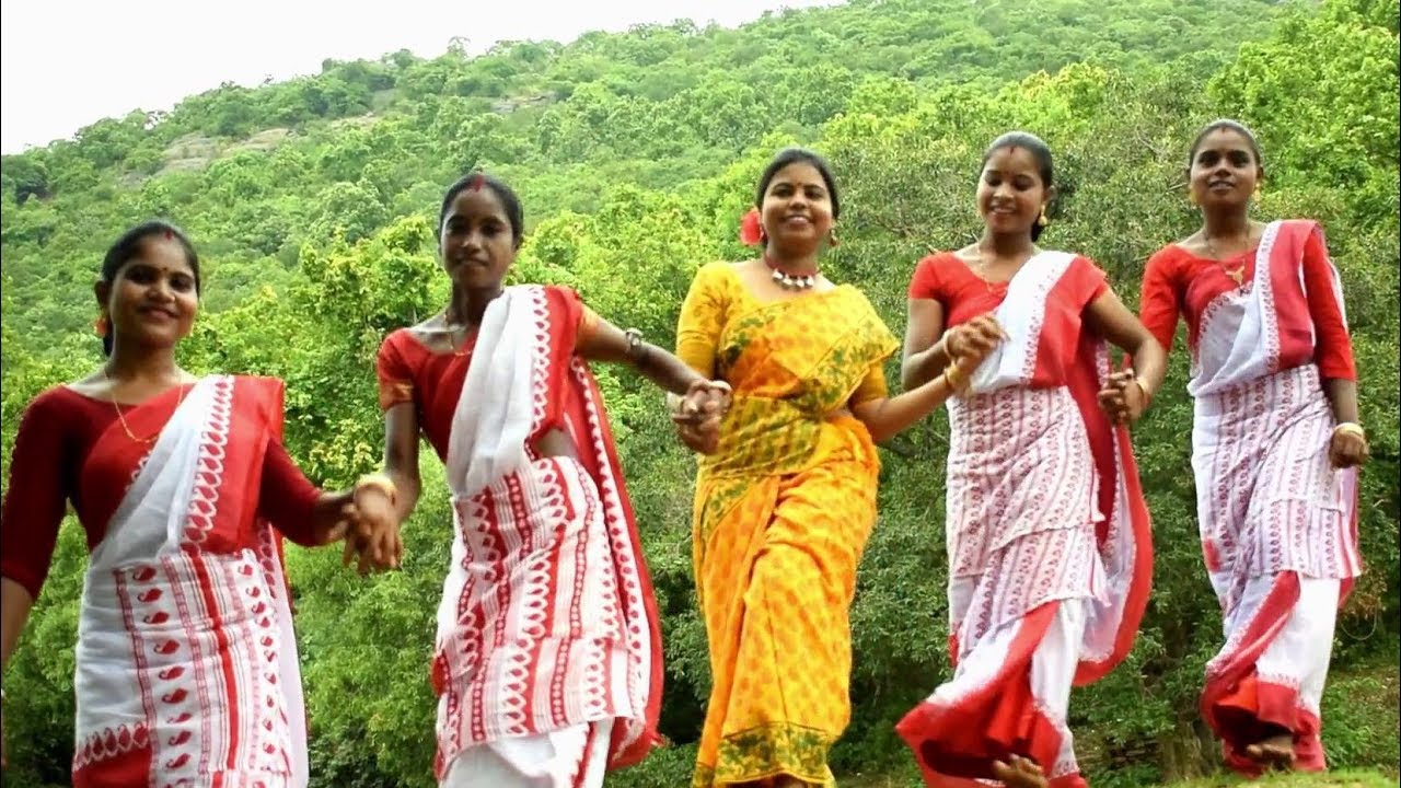 Vador Mashe Kutum | ভাদ্র মাসে কুটুম | Jhumur Song | Jhinuk Mandal ...