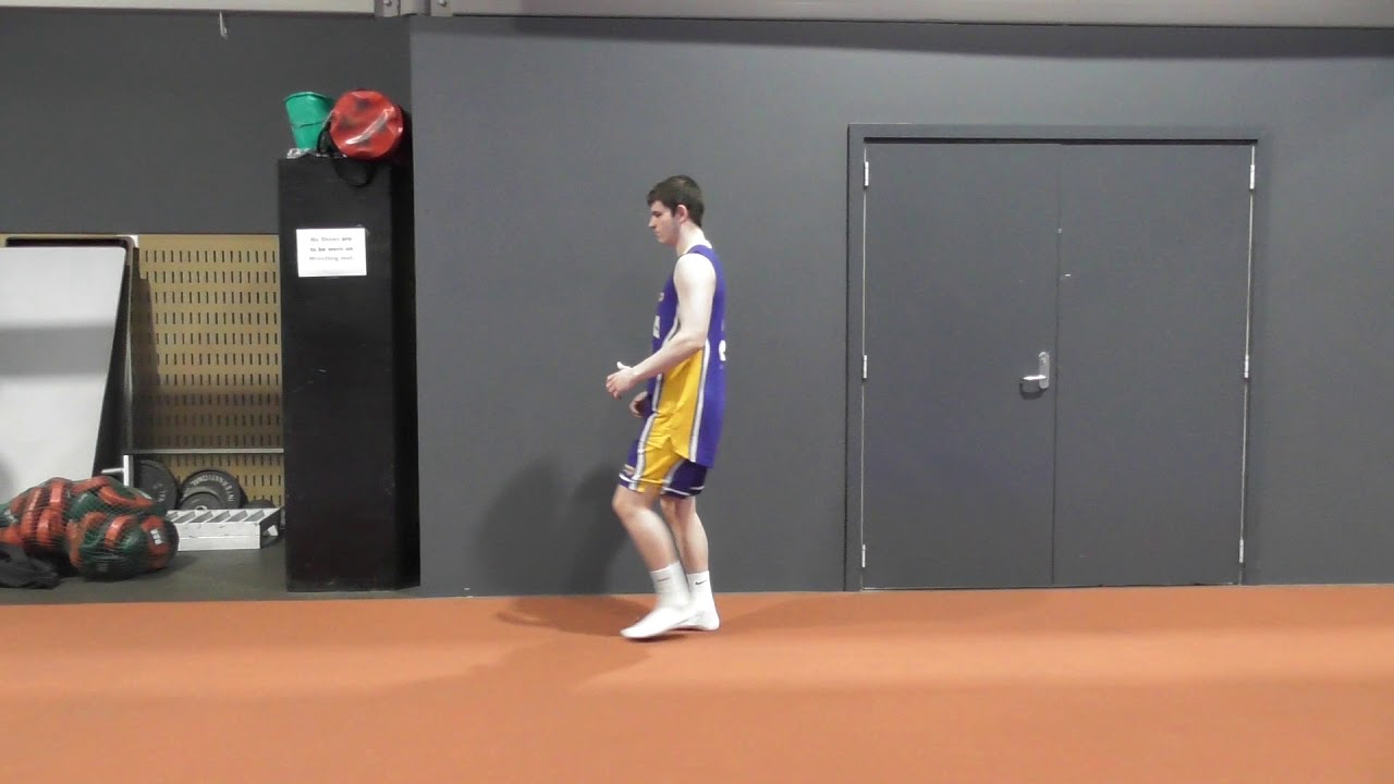 Warmup Walking Lunge with Rotation - YouTube