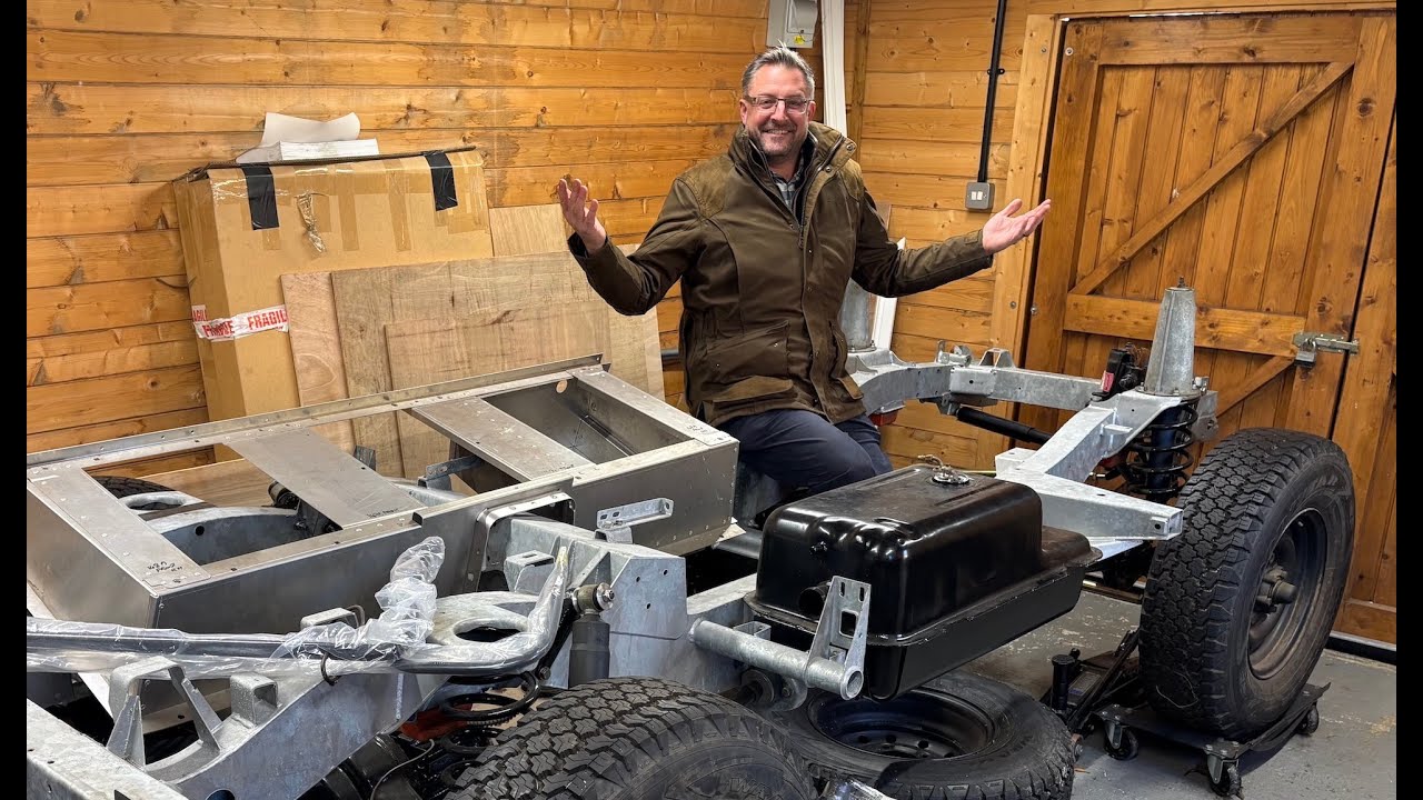 STALLED PROJECT – CLASSIC 1984 LAND ROVER NINETY SOFT TOP – STEVE ...