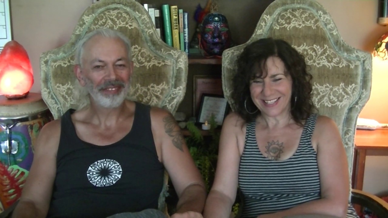 Mojo Song Story brumbylon - YouTube