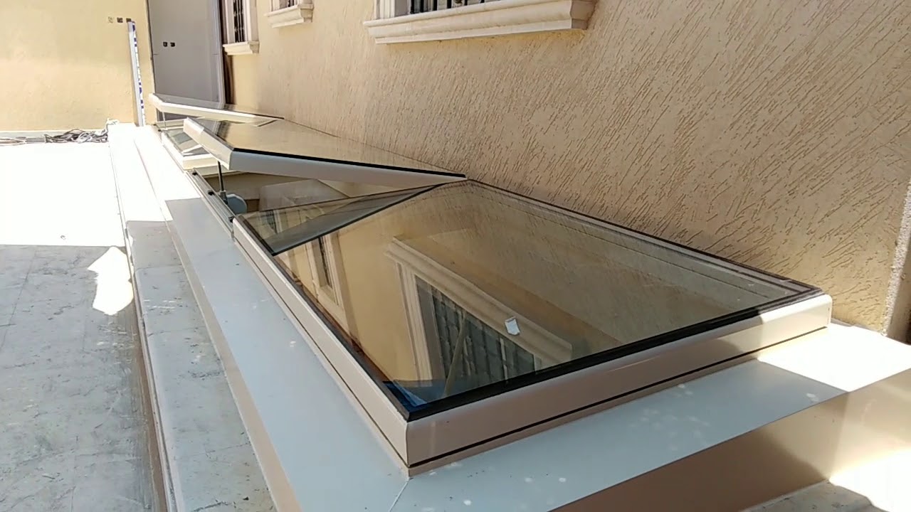 Skylight with automatic openable window - YouTube