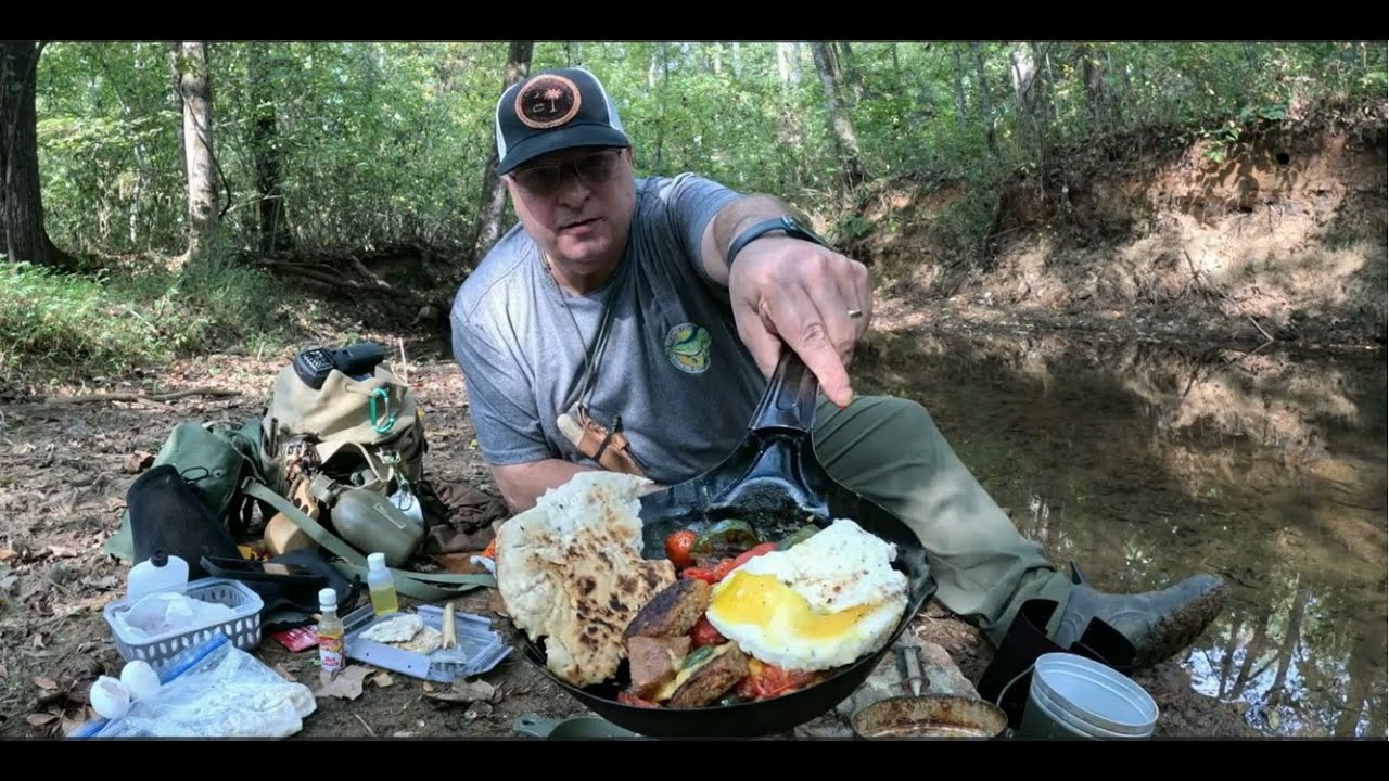 Alabama Outdoorsman Woodsman Bushcraft Cooking on the Creek Bank Swiss ...