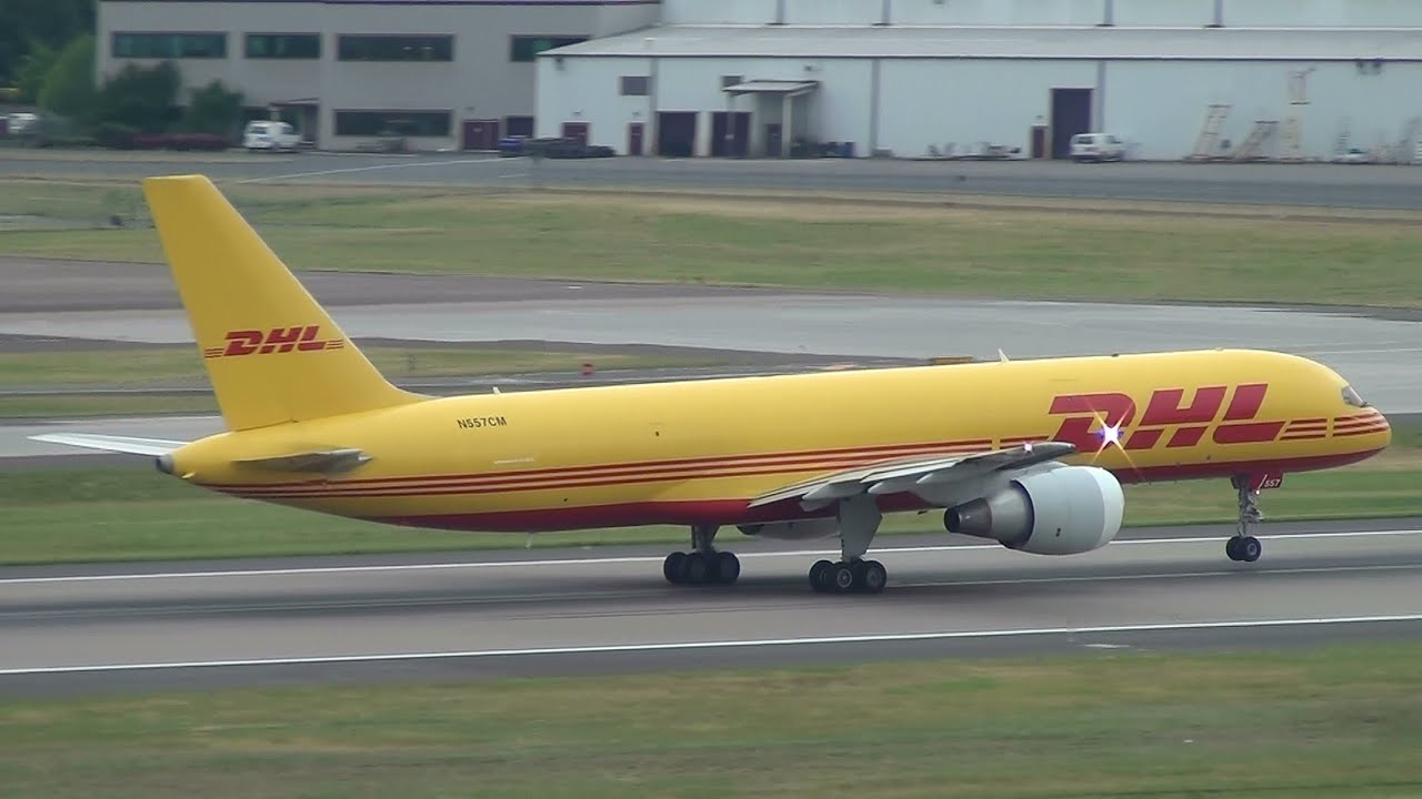 DHL (ATI) N557CM 757-200 Takeoff Portland Airport (PDX) - YouTube