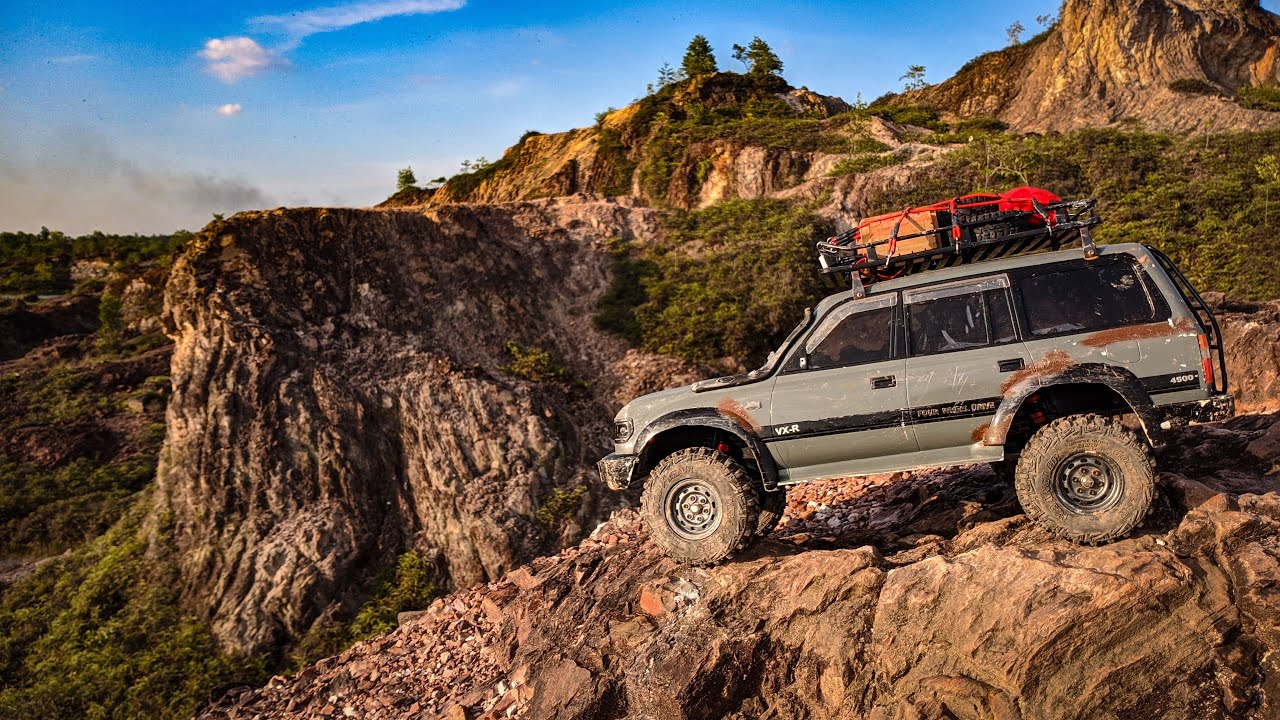 Solo Trail Bukit Katak | Frog Hill Solo Trail | Axial SCX10ii | LC80 ...