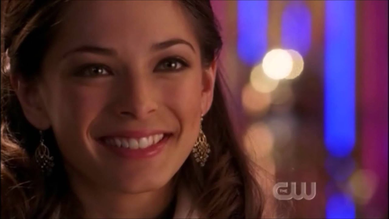 Clana - Labyrinth - Smallville - YouTube